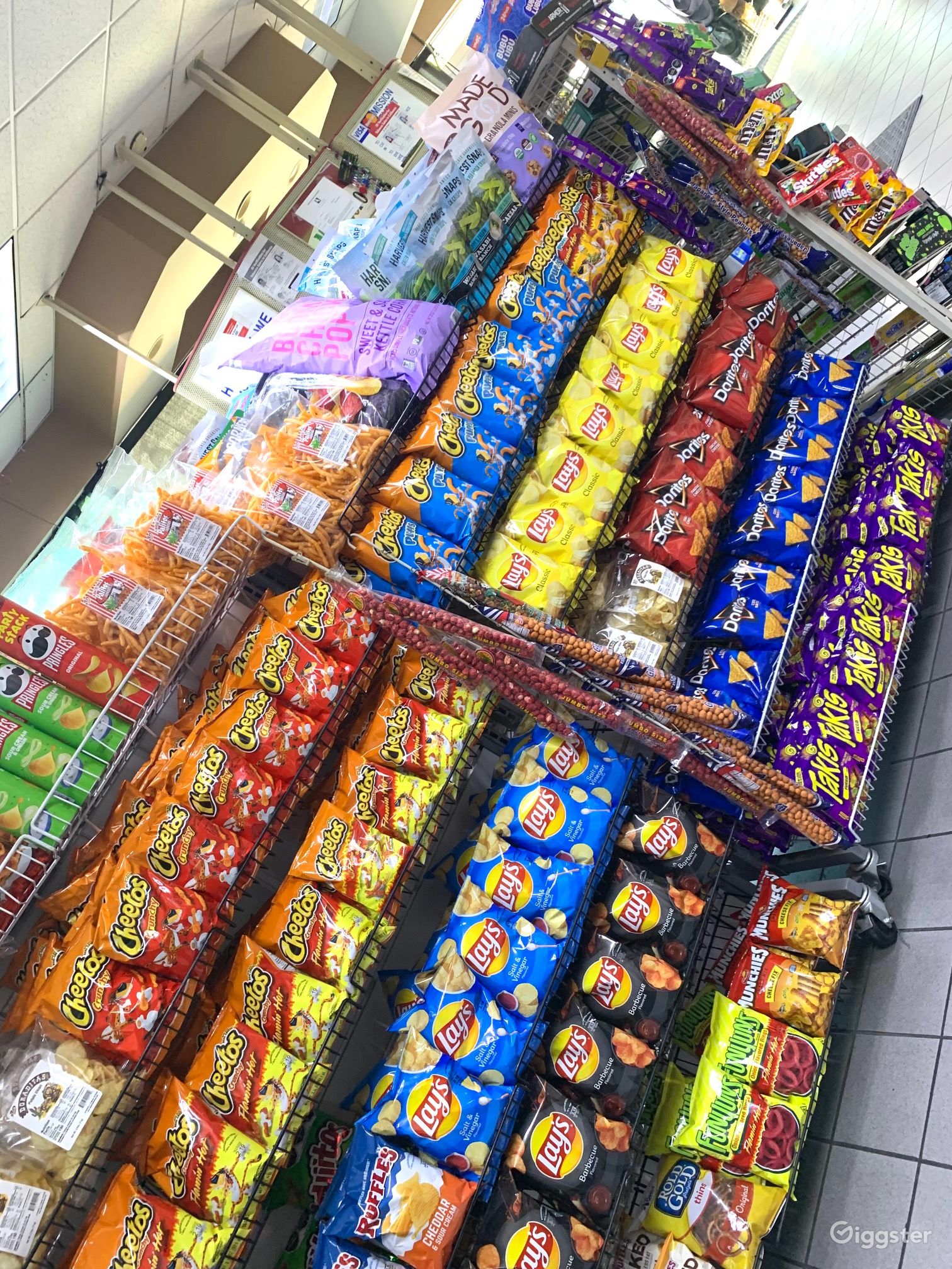 Gas Station, Mini Mart & Restaurant | Rent this location on Giggster