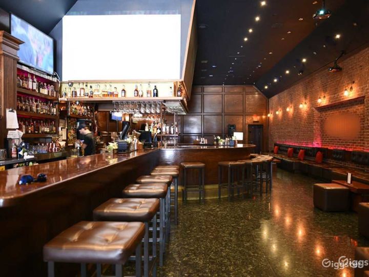 Classic Bar for Films and Photography | Rent this location on Giggster