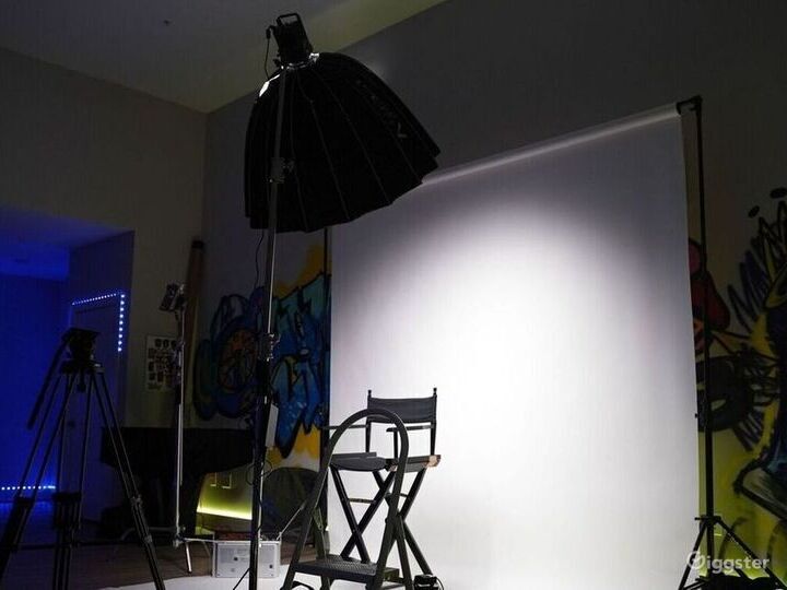 Creative Content Studio | Rent this location on Giggster