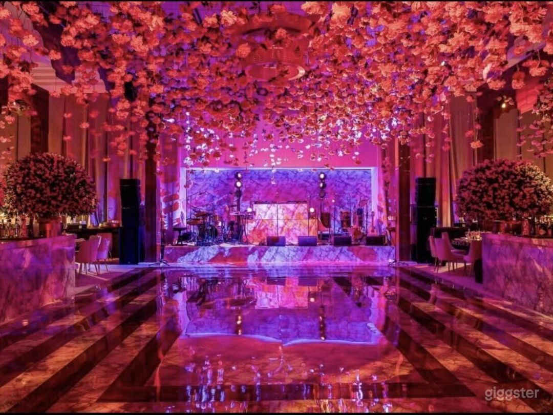 Flexible 10,000 Sq Ft Ballroom with Dividable Rooms | Rent this ...