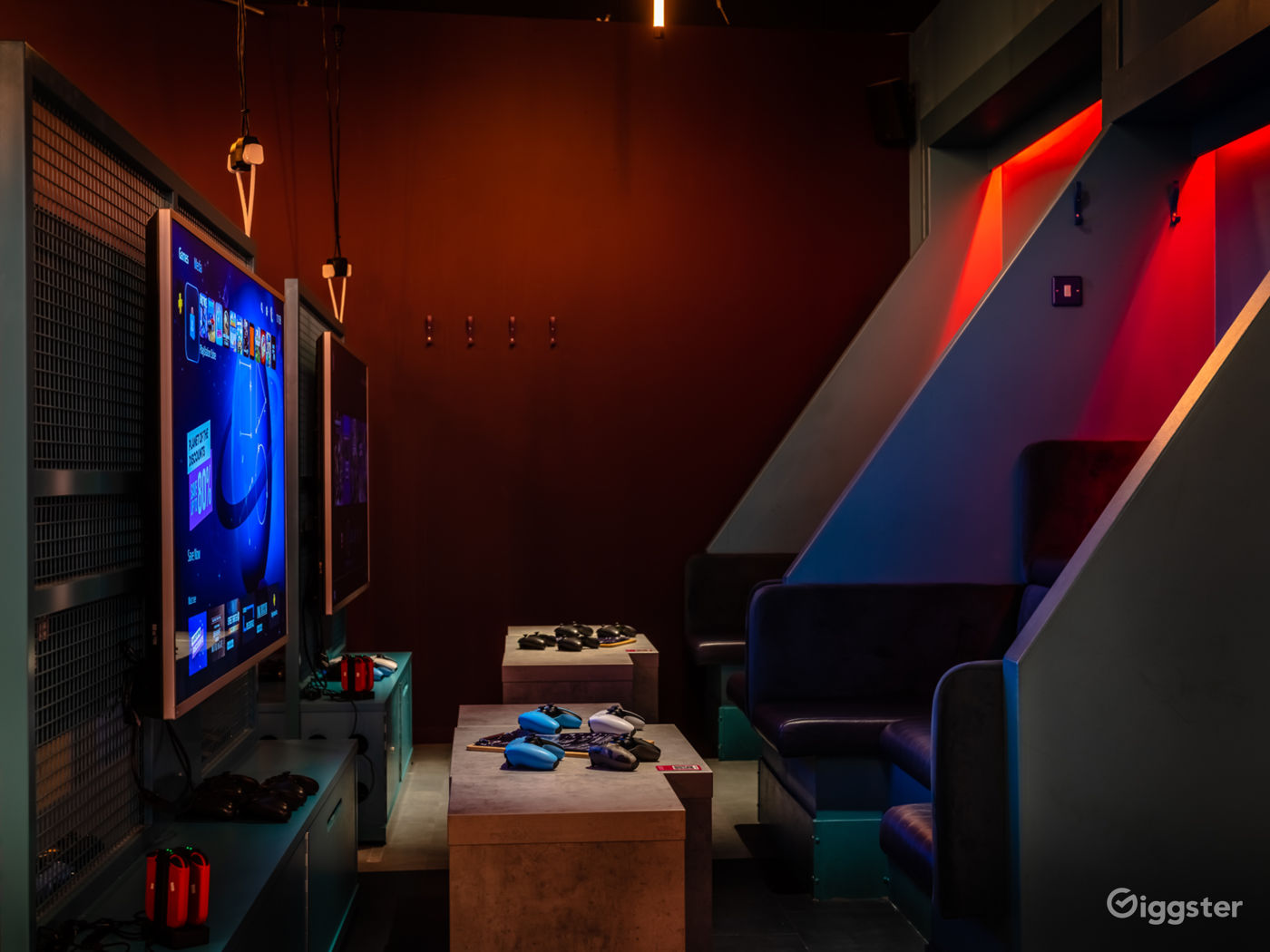 Platform Gaming Bar - Canary Wharf | Rent this location on Giggster