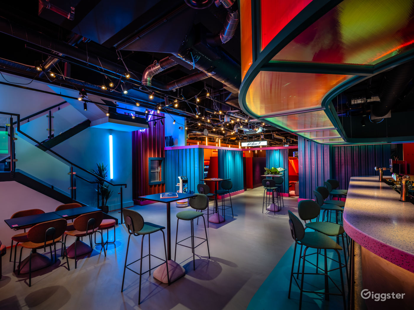 Platform Gaming Bar - Canary Wharf | Rent this location on Giggster