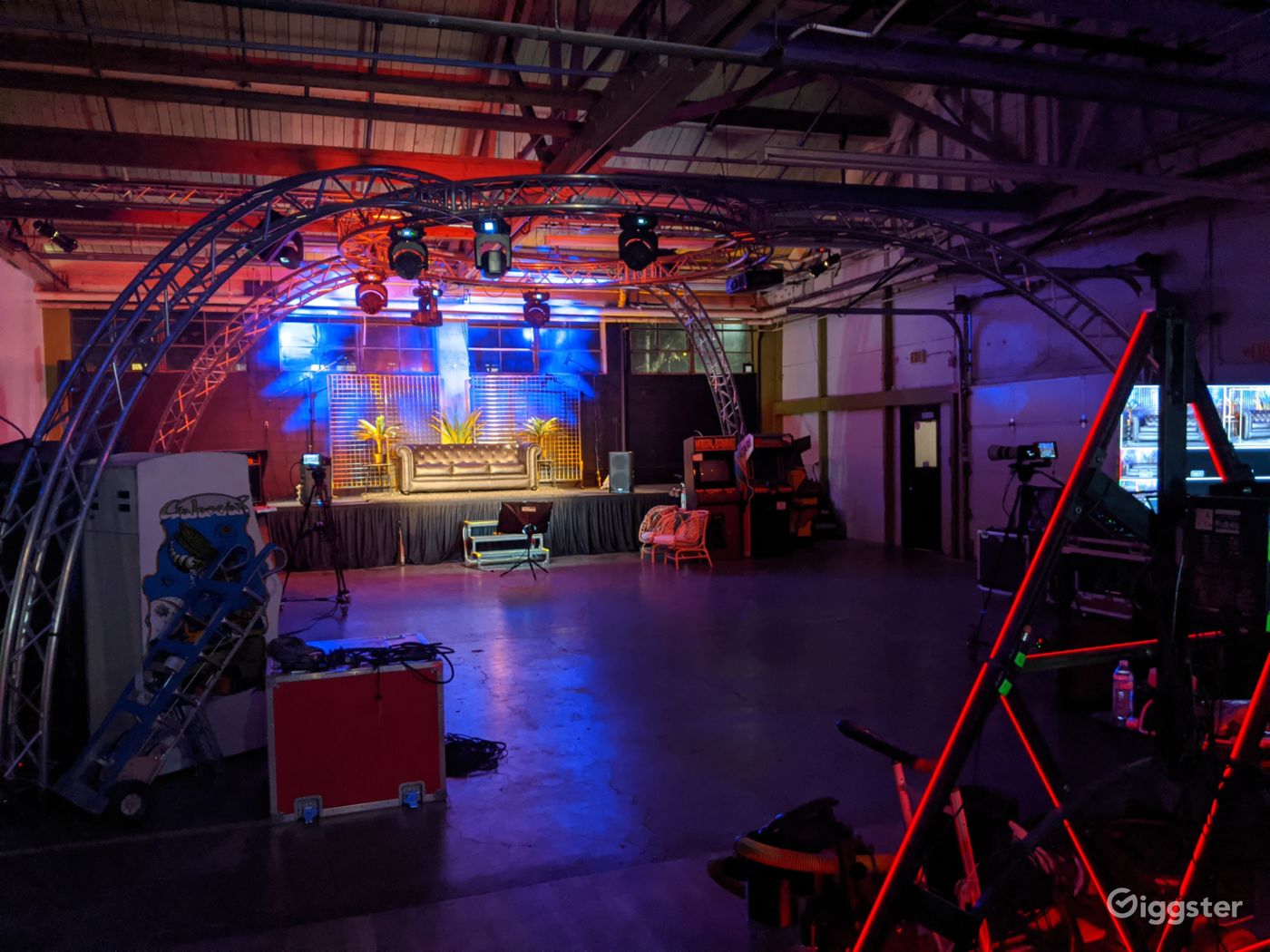 Tech Noir Studios | Rent this location on Giggster