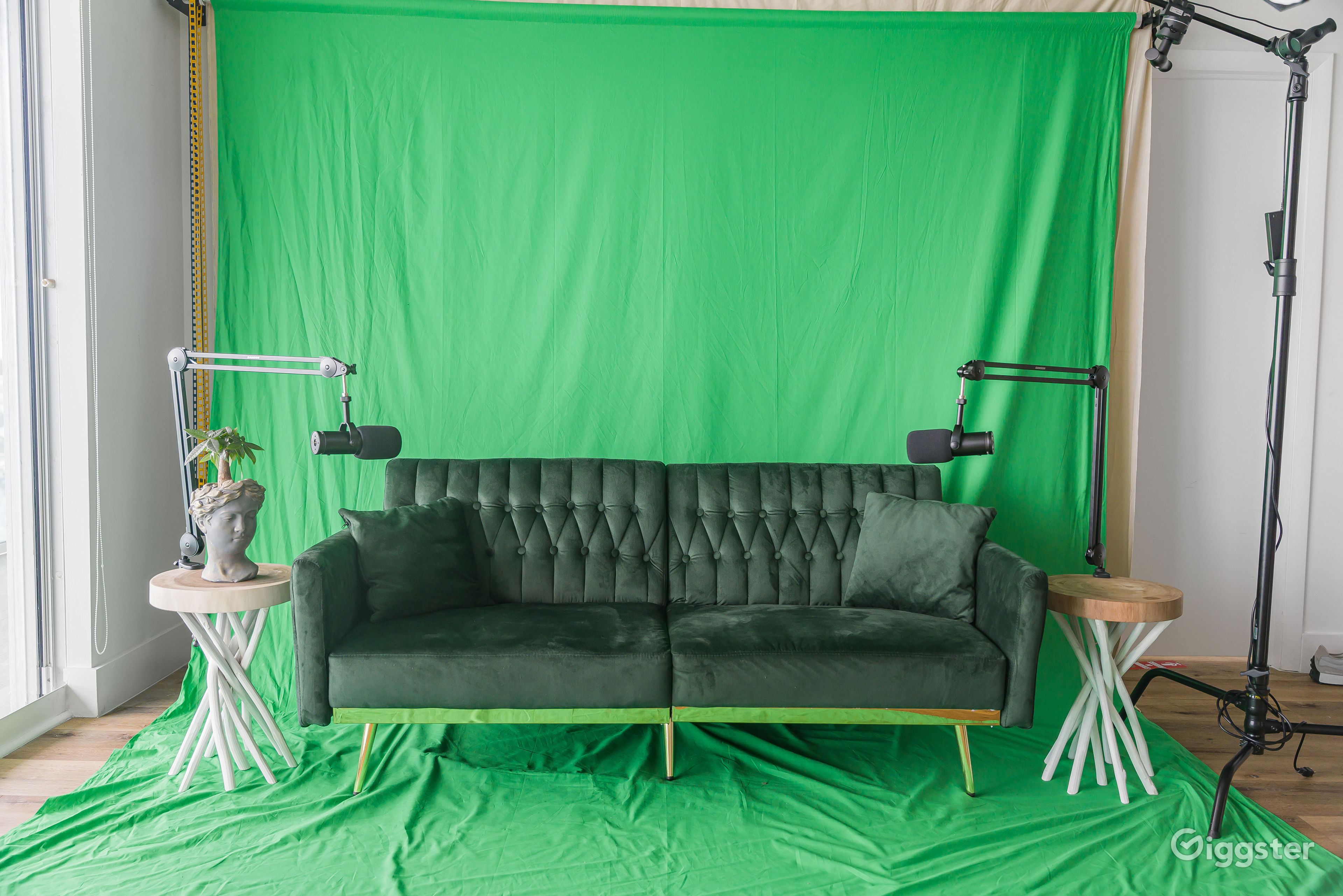 Bayside Multipurpose Creative Studio (Studio B) | Rent this location on ...