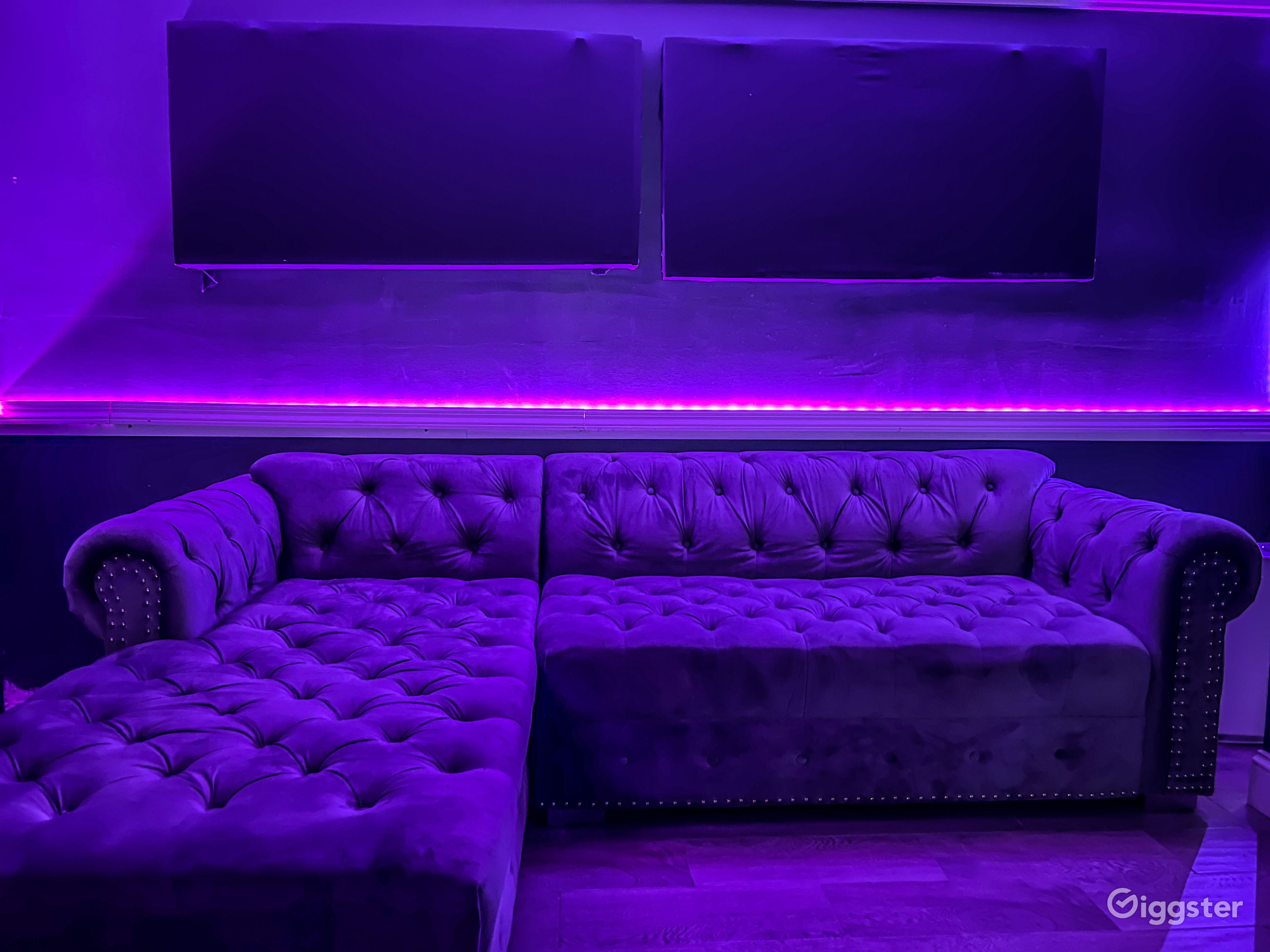 Spaceship themed Recording Studio W/ WALL SPEAKERS | Rent this location ...