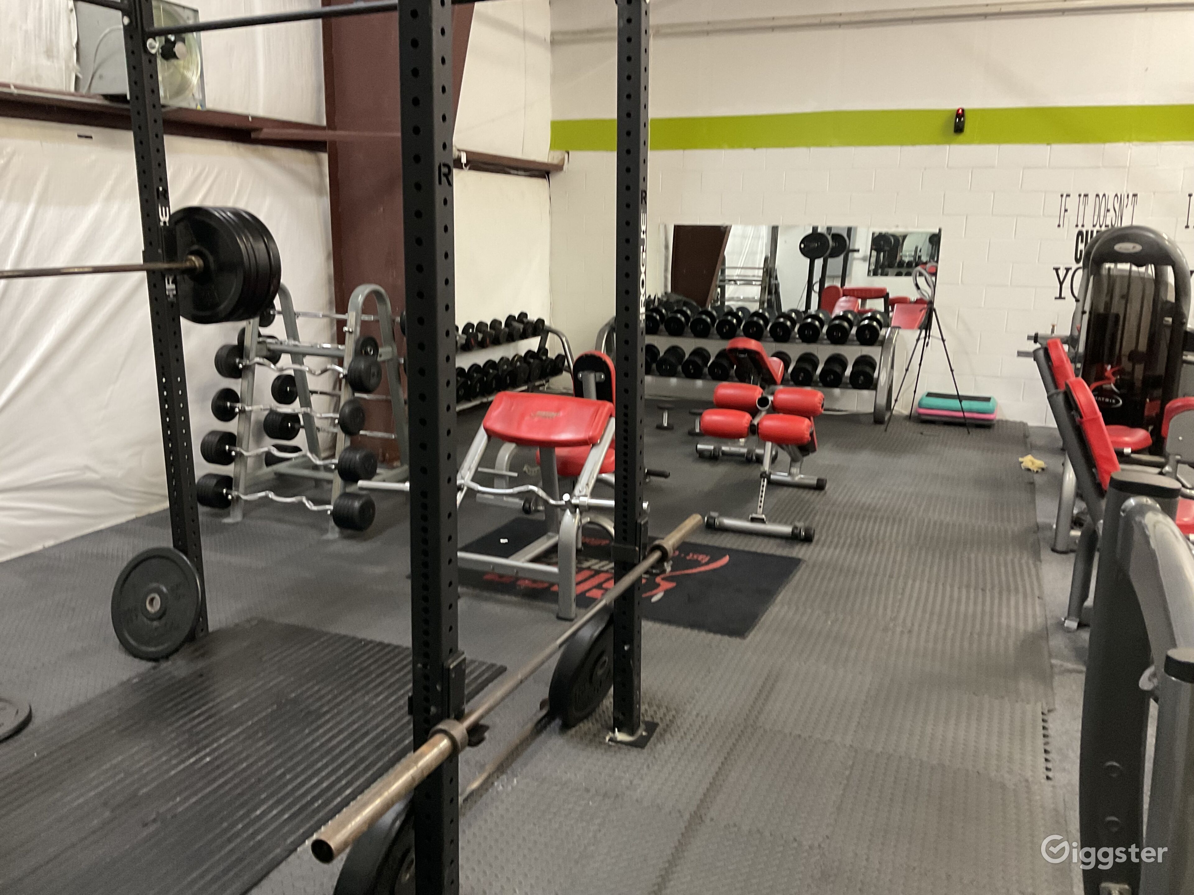 Fully Equipped Warehouse Gym | Rent this location on Giggster