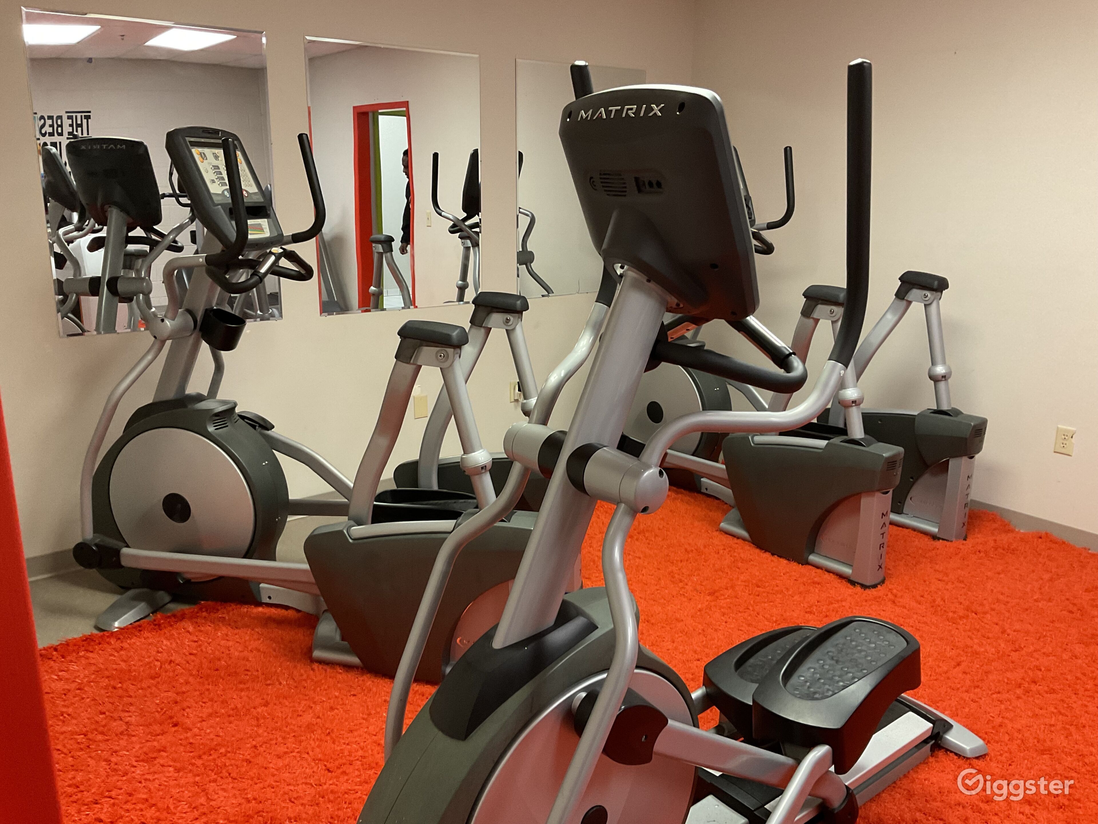 Fully Equipped Warehouse Gym | Rent this location on Giggster