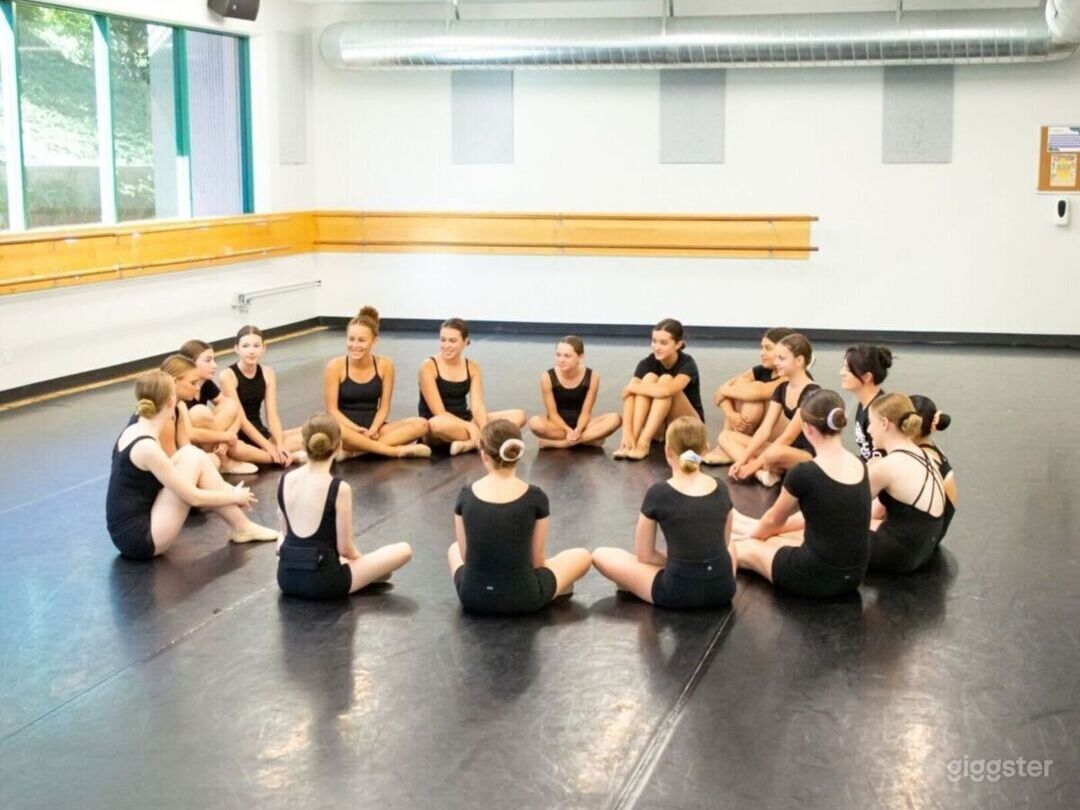 Dance Studio A 551sqft | Rent this location on Giggster