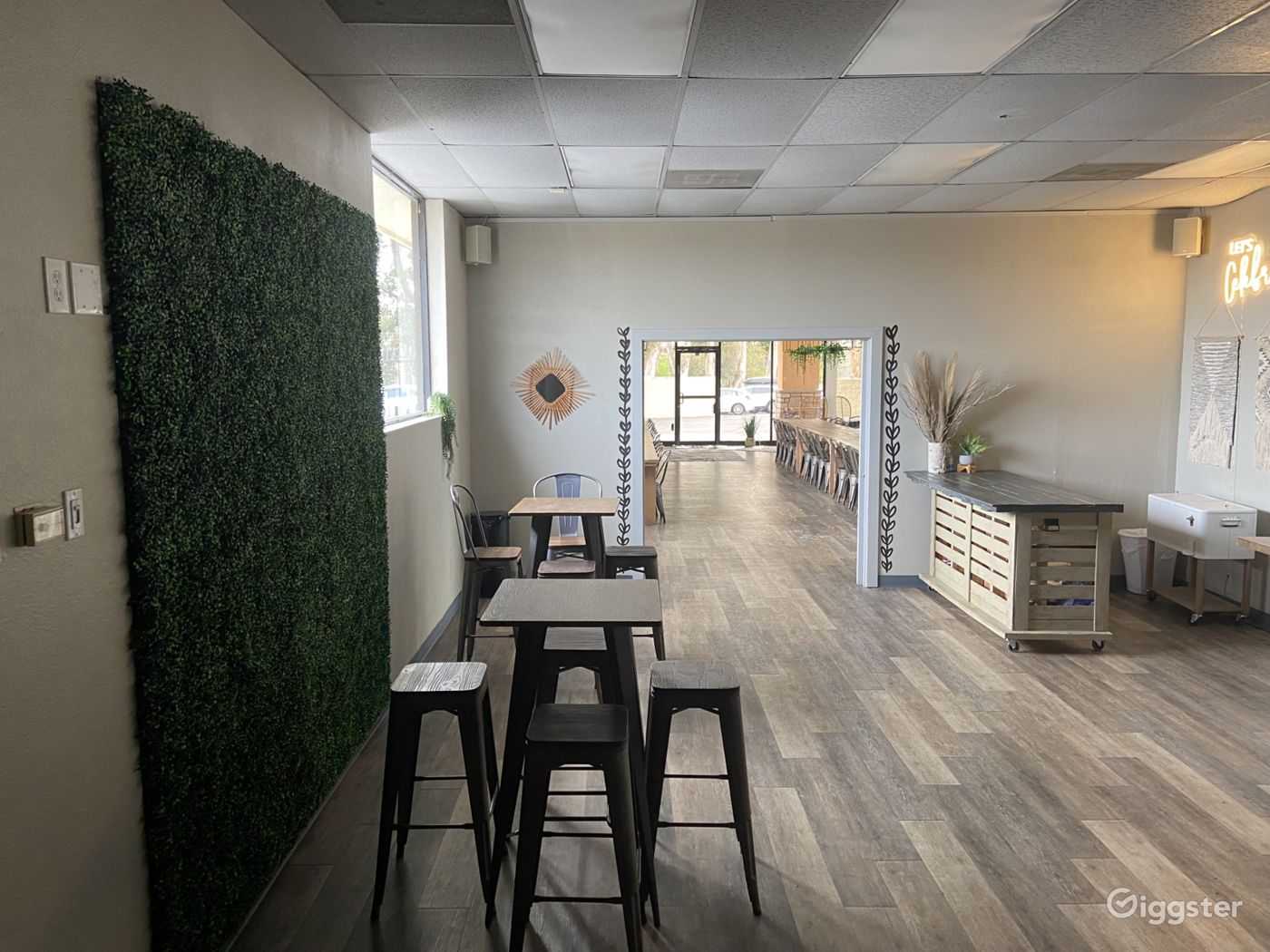 Sophisticated Boho Event Space | Rent this location on Giggster