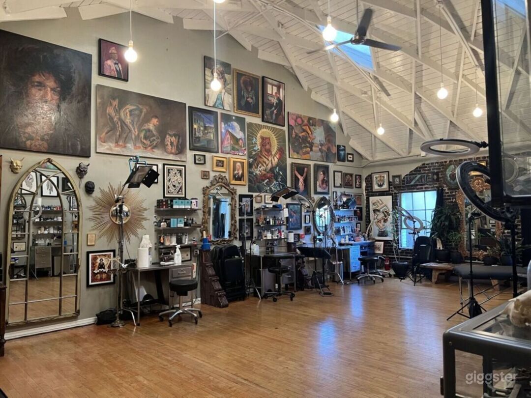 Lofted, spacious dome-ceiling tattoo/art studio w skylights | Rent this ...