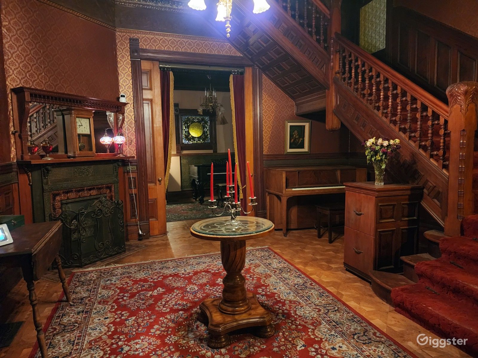 Queen Anne Victorian time-Capsule -Mansion | Rent this location on Giggster