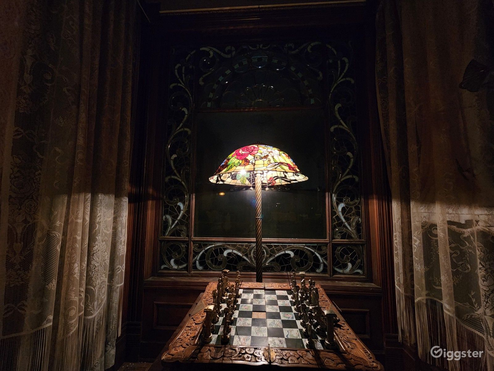 Queen Anne Victorian time-Capsule -Mansion | Rent this location on Giggster