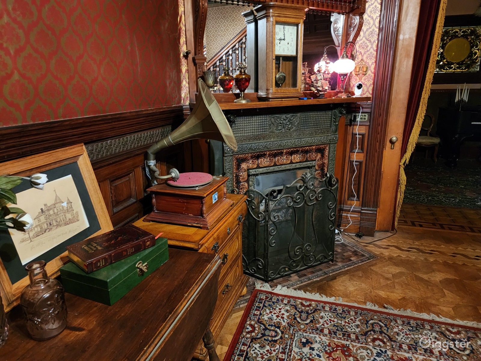 Queen Anne Victorian time-Capsule -Mansion | Rent this location on Giggster