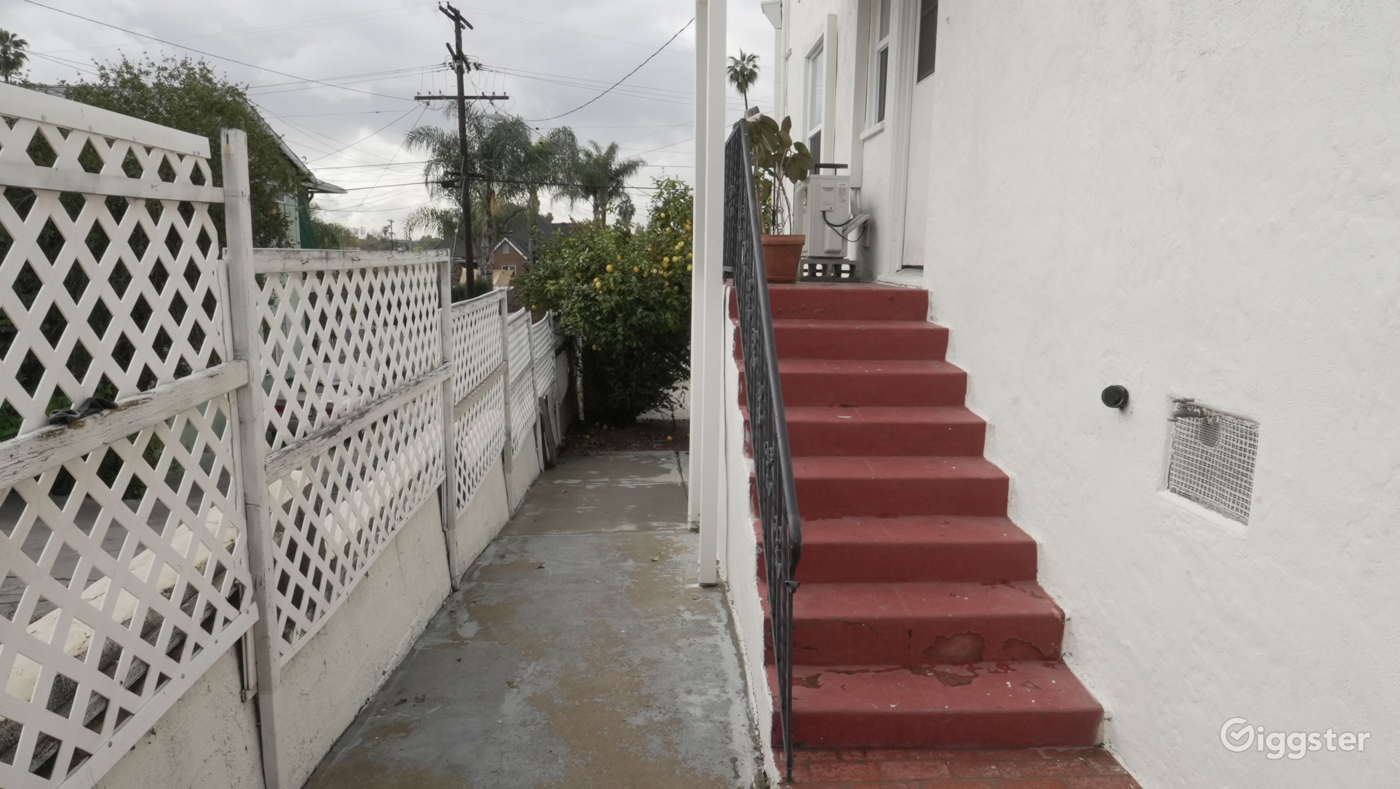 Unfinished Basement. Great for horror. | Rent this location on Giggster