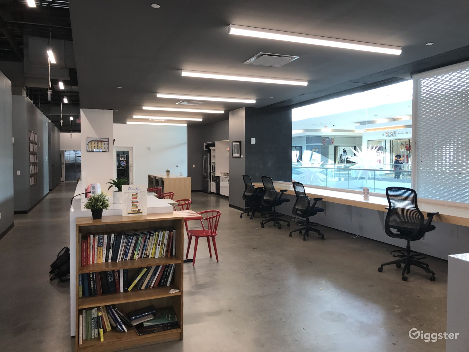 The BEST 10 Showroom spaces to rent near me | Giggster