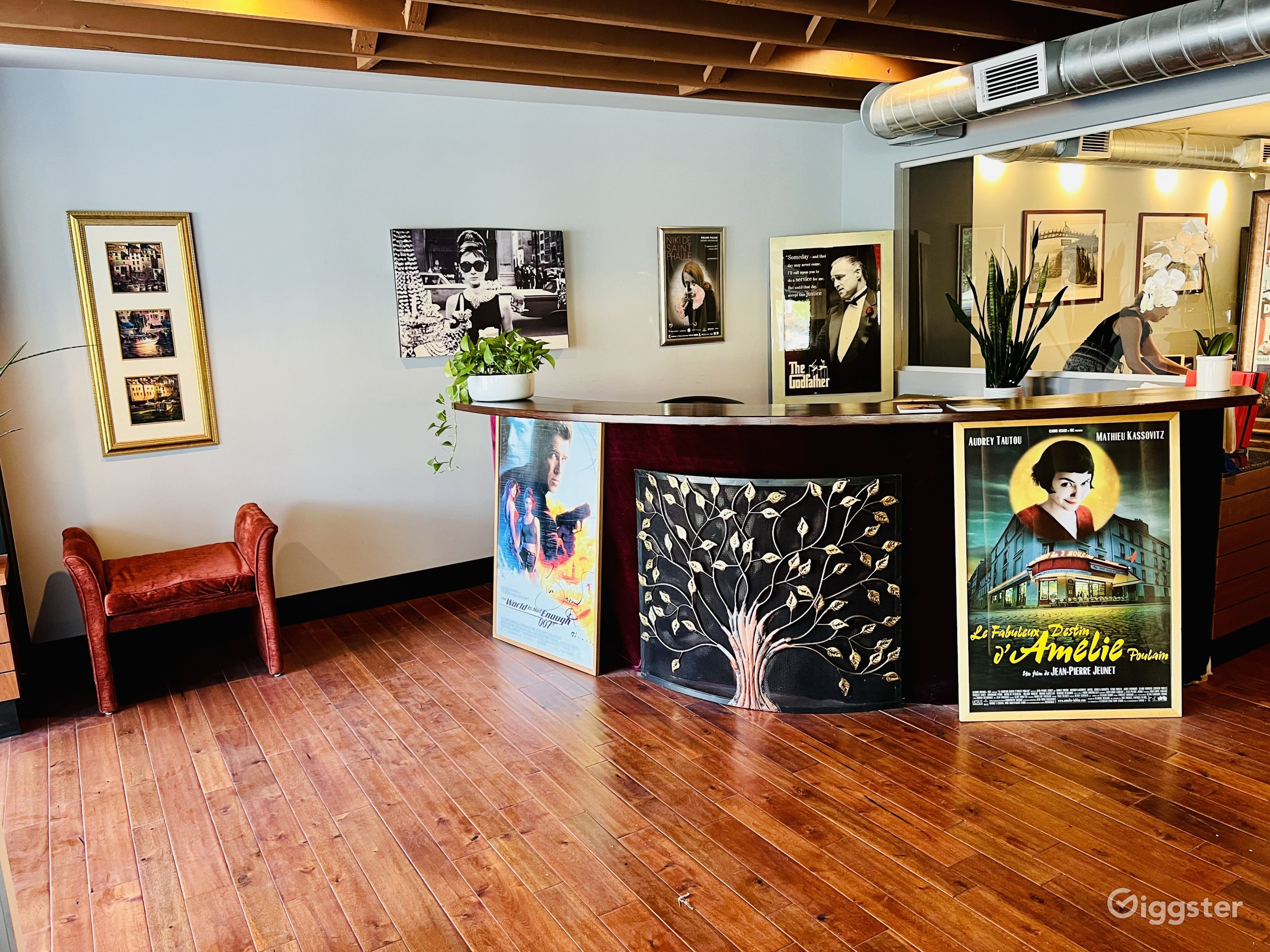 The BEST 10 Interview venues to rent near me | Giggster