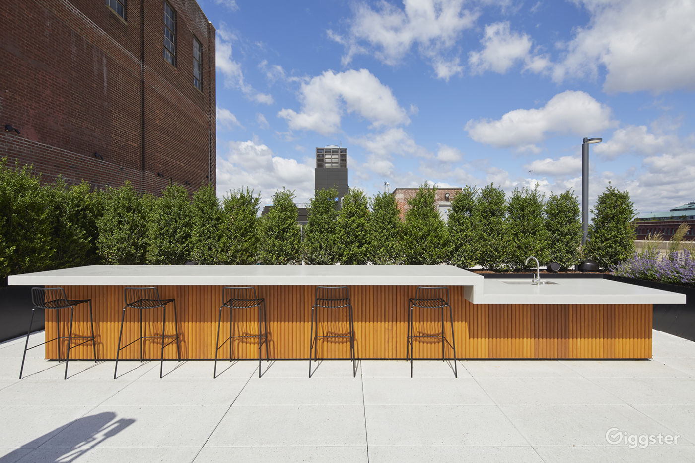 Modern Rooftop Space with Views | Rent this location on Giggster