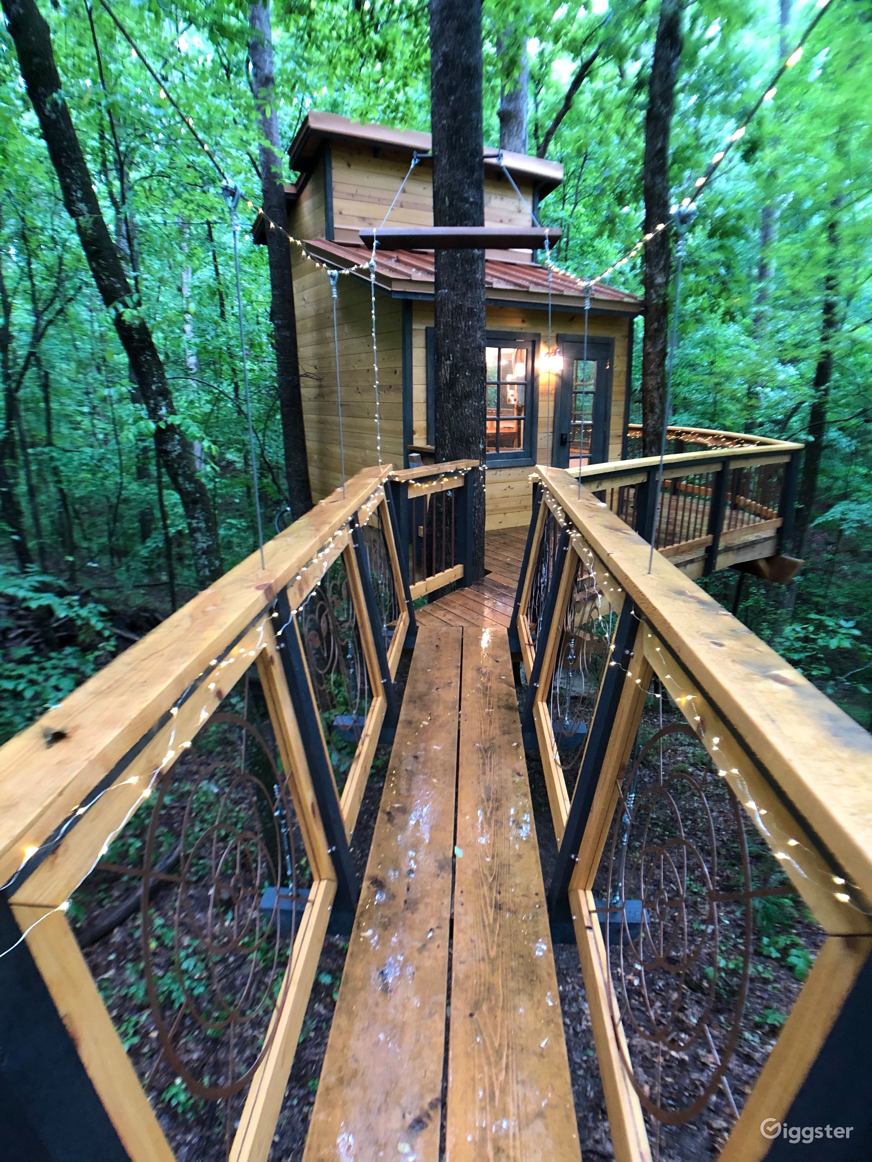 Rustic Tiny Home Treehouse Hidden in Forest | Rent this location on ...