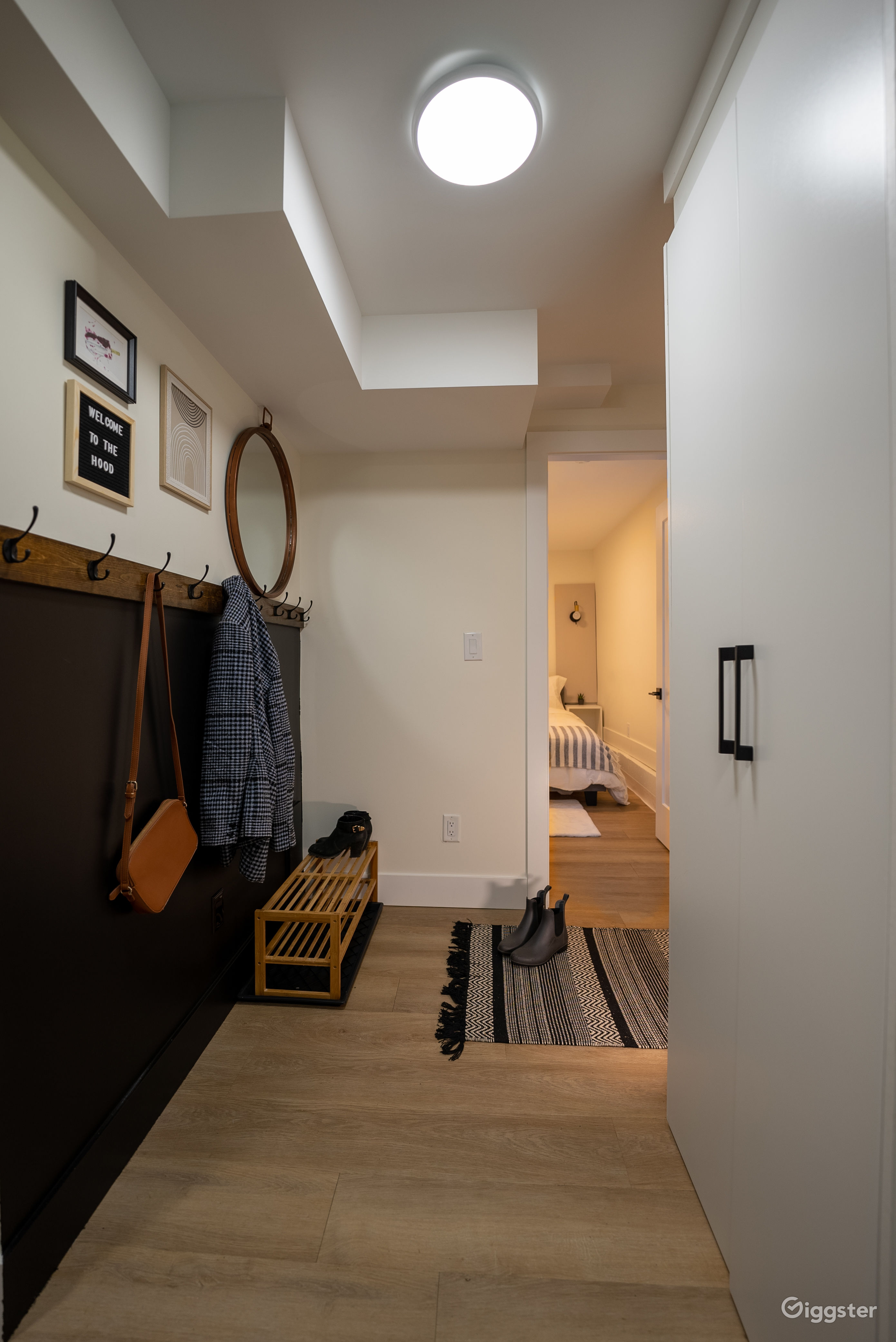 Spacious Mid-Century Magic Hideout | Rent this location on Giggster