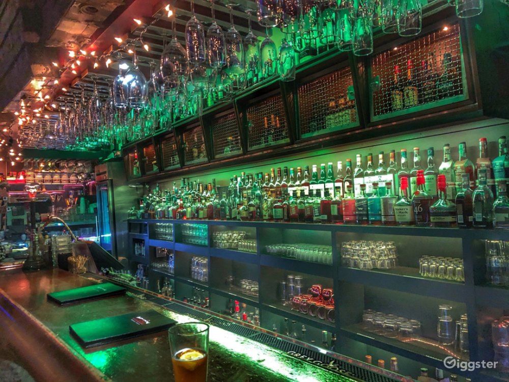 Stunning Bar in Philadelphia | Rent this location on Giggster