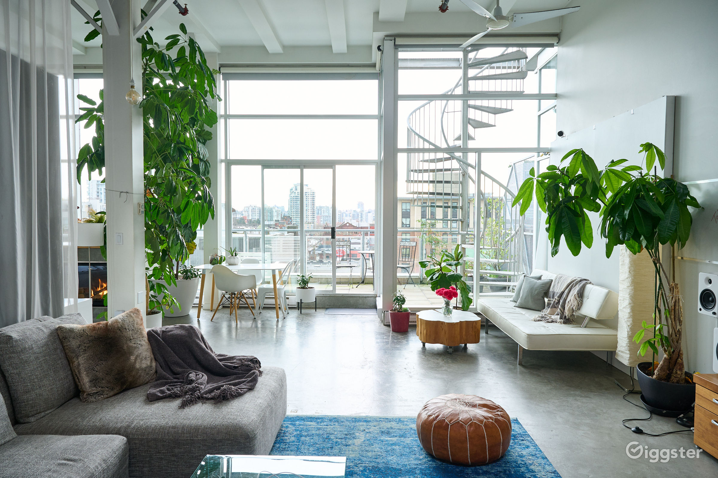 The BEST 10 Photo Studio venues near me | Giggster