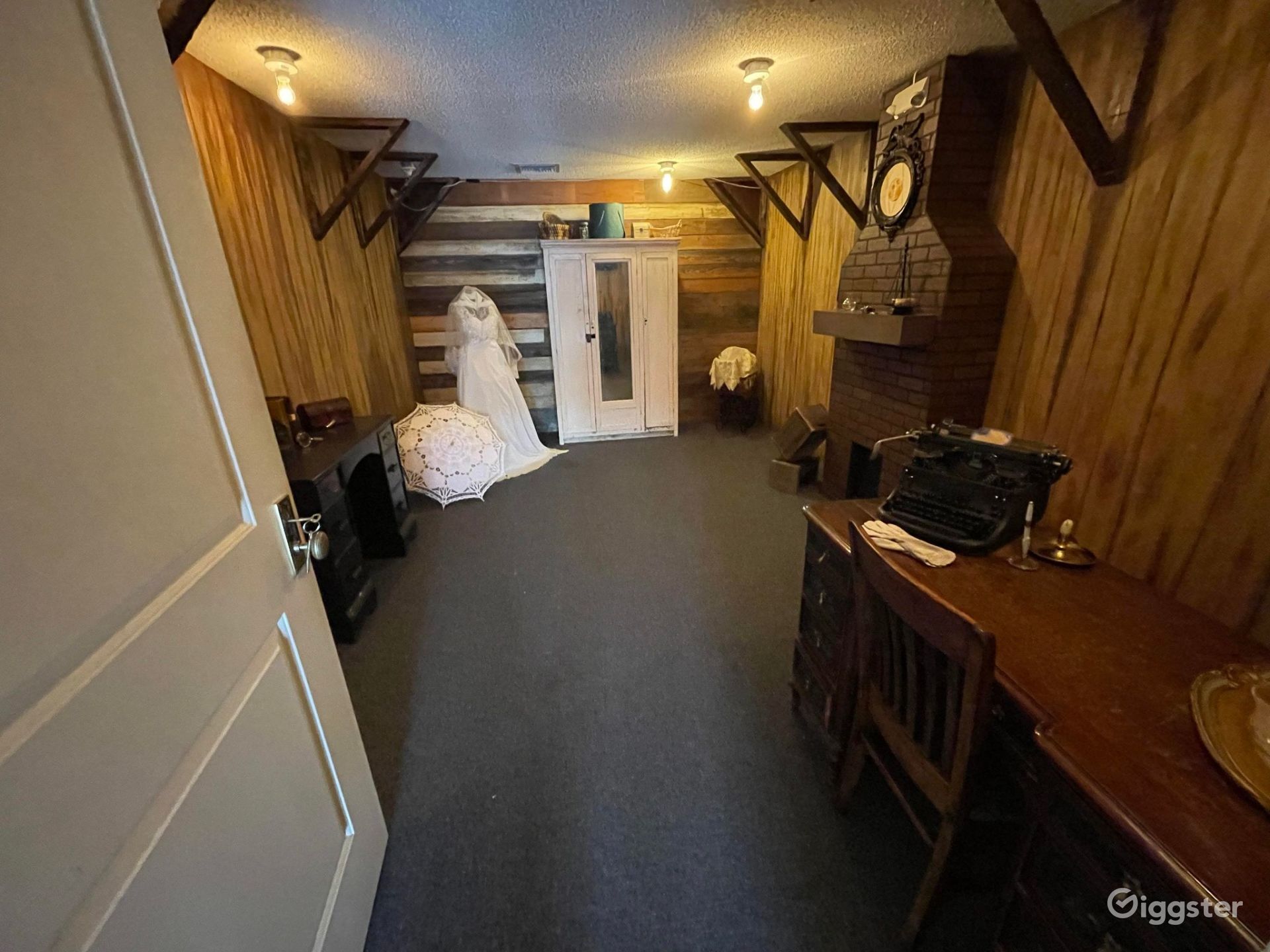 Attic Escape Room | Rent this location on Giggster