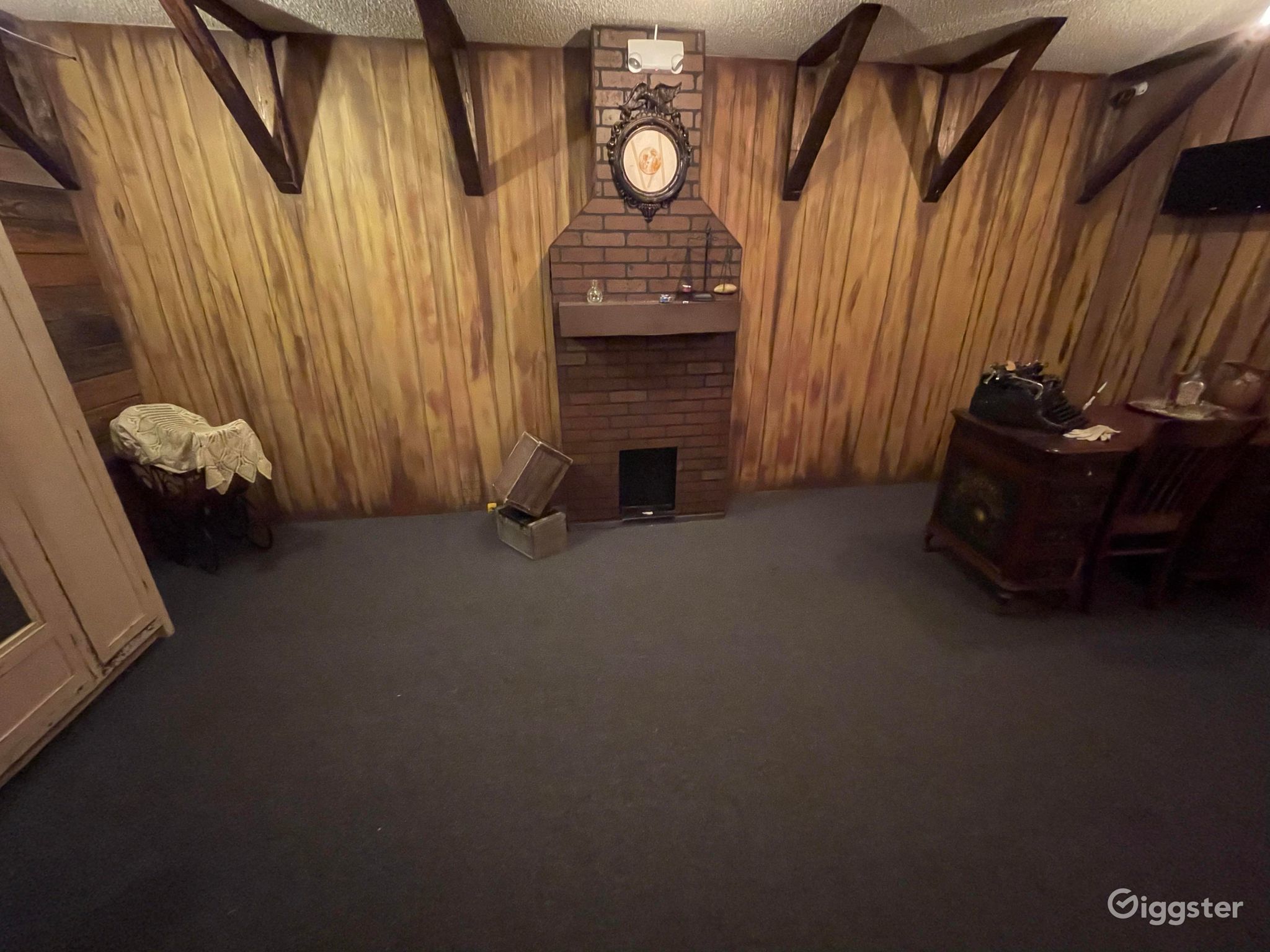 Attic Escape Room | Rent this location on Giggster