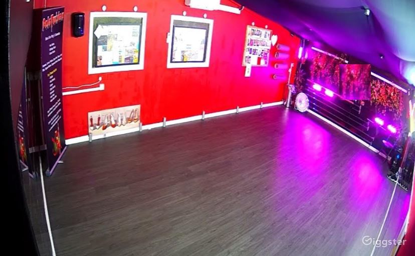 Modern and Beautiful Dance Studio in Cardiff | Rent this location on ...