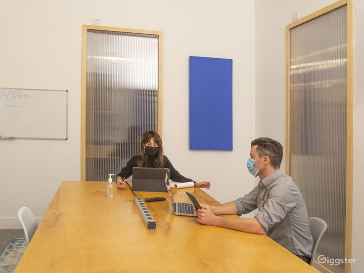 Cozy Meeting Space in Long Island | Rent this location on Giggster