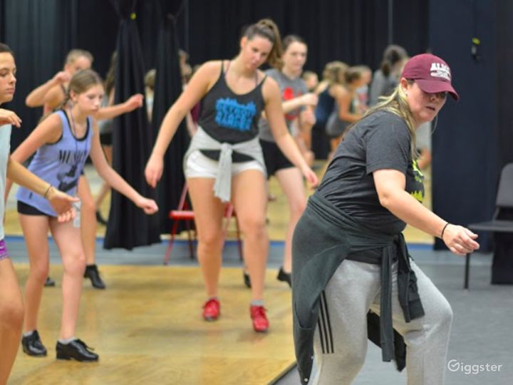 Amazing Dance Studio in Ferndale | Rent this location on Giggster