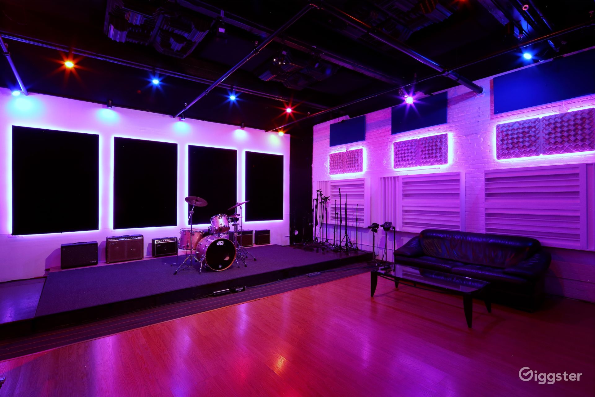 Live Room A | Rent this location on Giggster