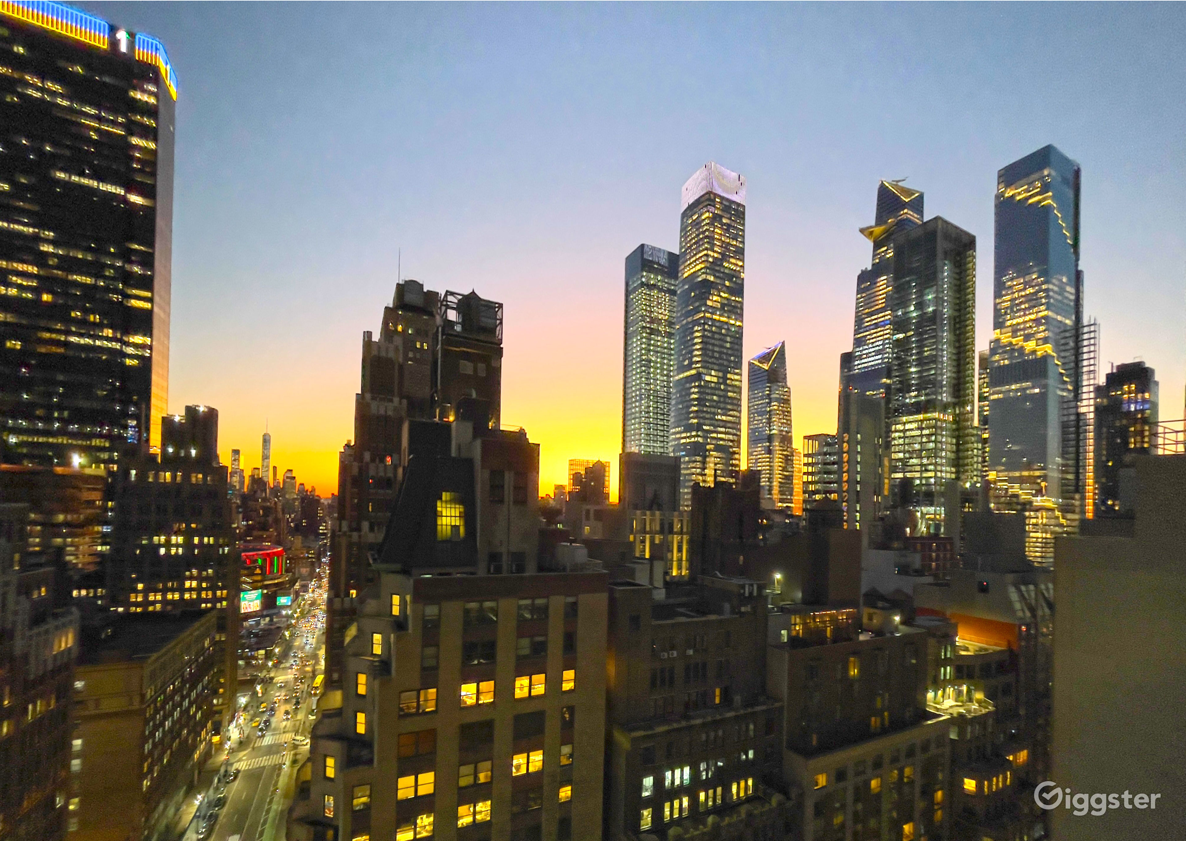 23A Empire State Views Photo Studio NYC | Rent this location on Giggster