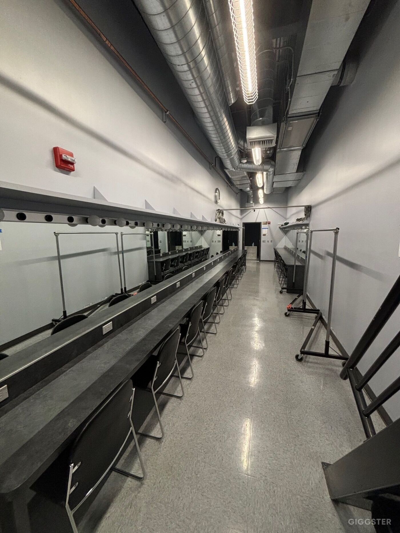 Dressing Room/HMU Area - Downtown Glendale | Rent this location on Giggster