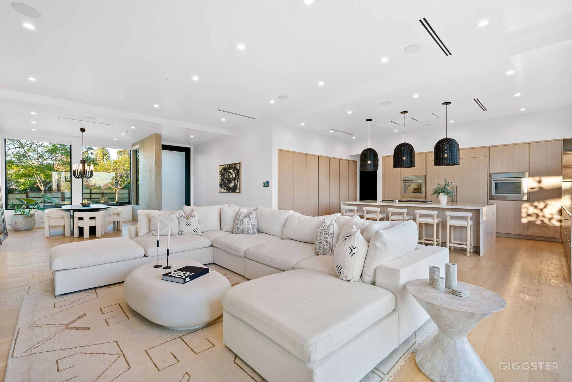 Westside Cali Oasis | Rent this location on Giggster