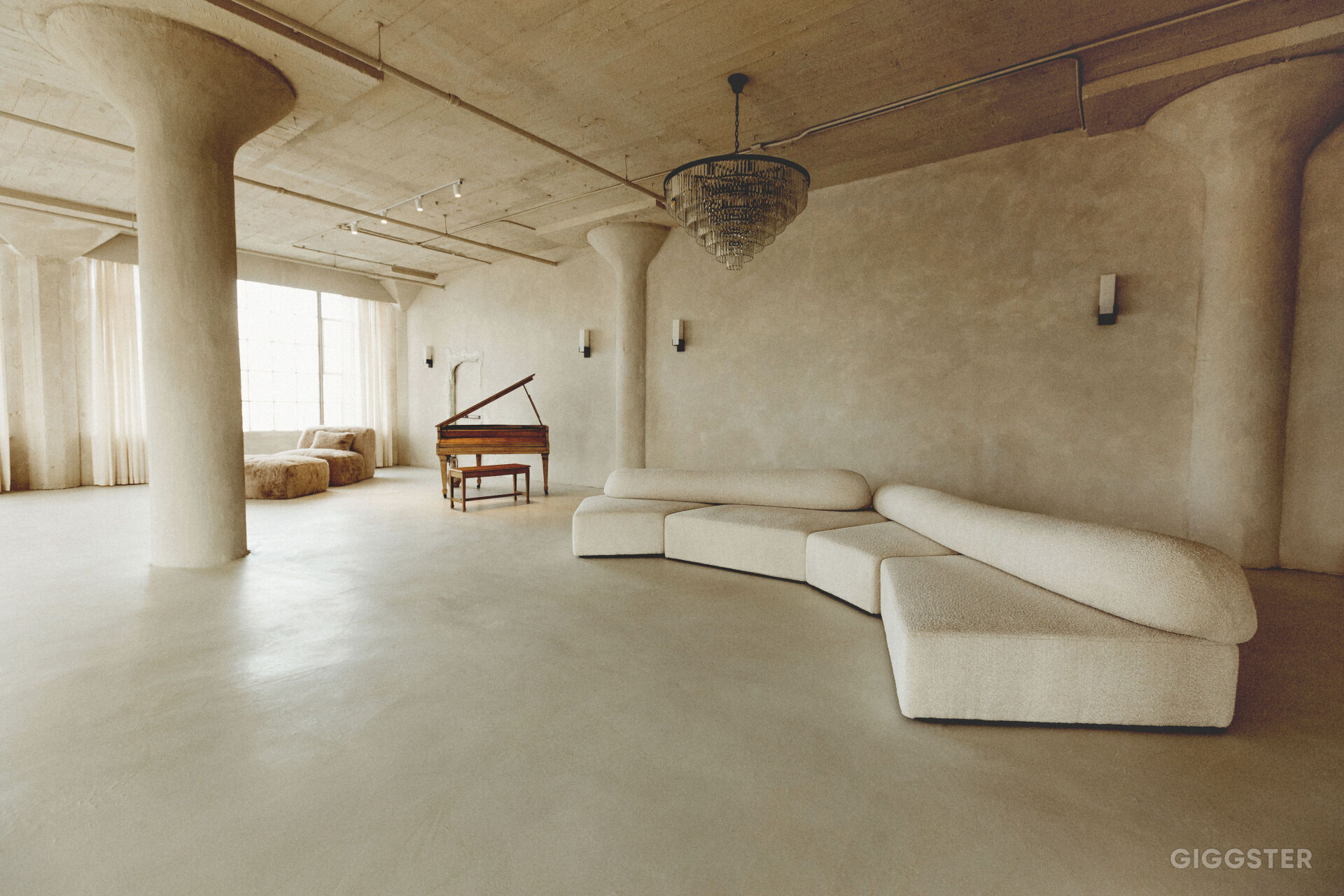 DTLA Loft 5000 sq/ft Brutalist Loft Skyline Views | Rent this location ...