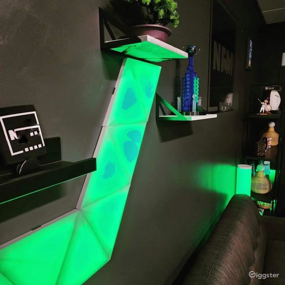 Content Creator & Gaming Studio | Rent this location on Giggster