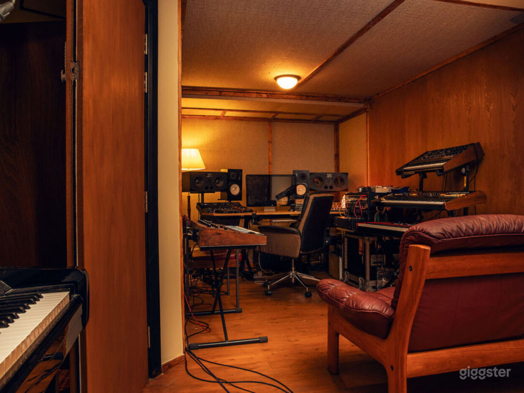 Studio 2: Small Production/Mix Studio | Rent this location on Giggster
