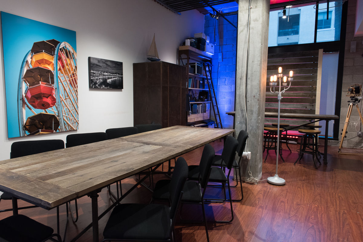 Art Gallery with Open Floor Plan | Rent this location on Giggster