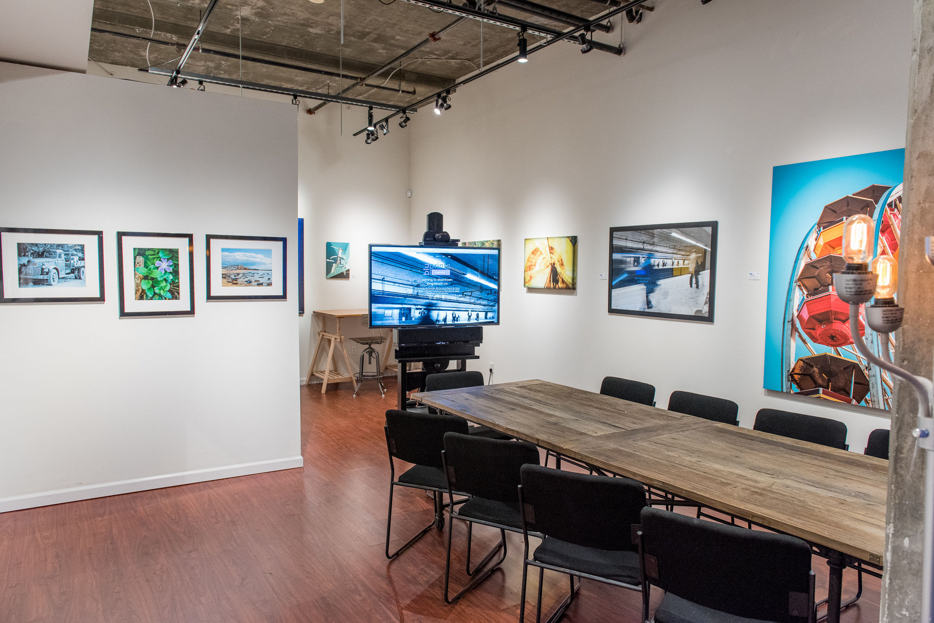 Art Gallery with Open Floor Plan | Rent this location on Giggster