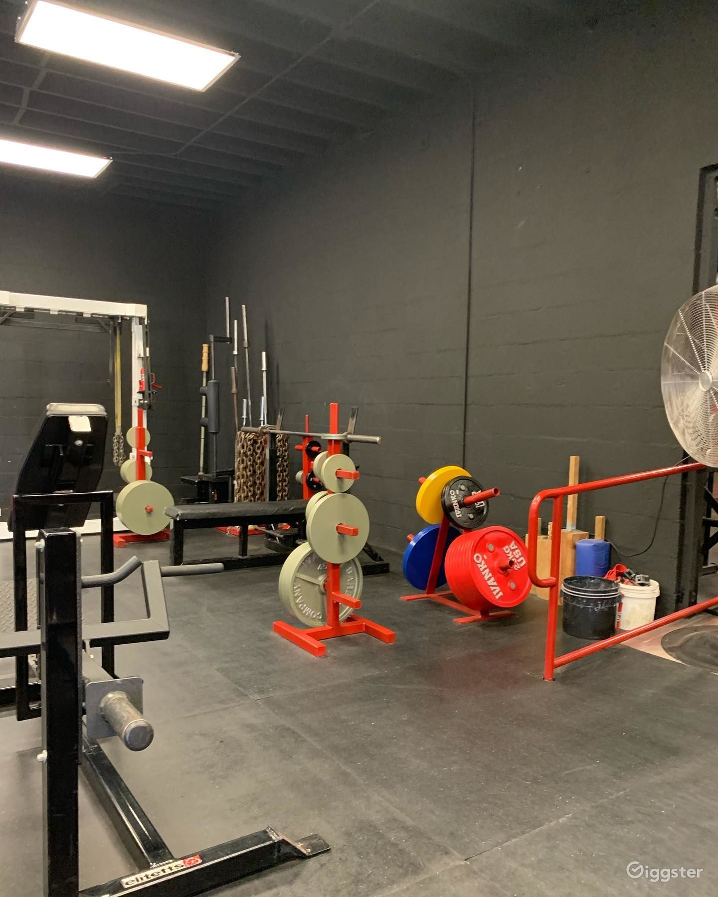 Industrial Style Gym Space for Production | Rent this location on Giggster
