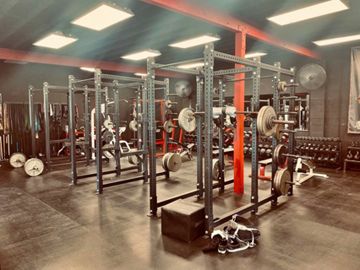Industrial Style Gym Space for Production | Rent this location on Giggster