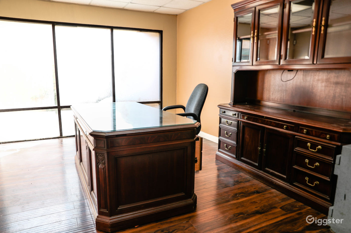 6000 SF Building for Studio Shoots and Event Space | Rent this location ...