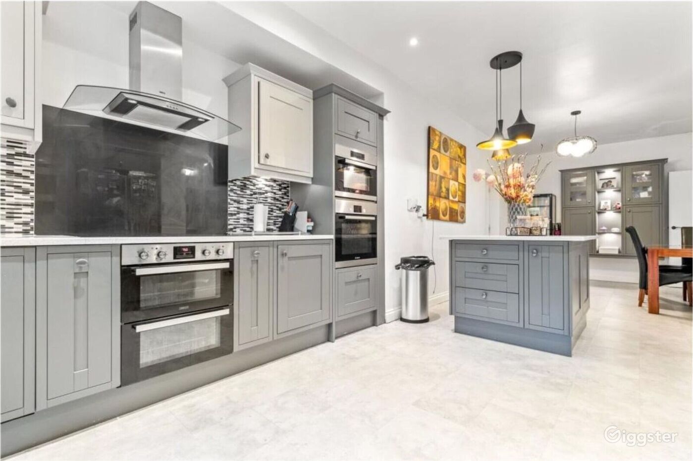 Large 7 bedroom indoor pool house | Rent this location on Giggster