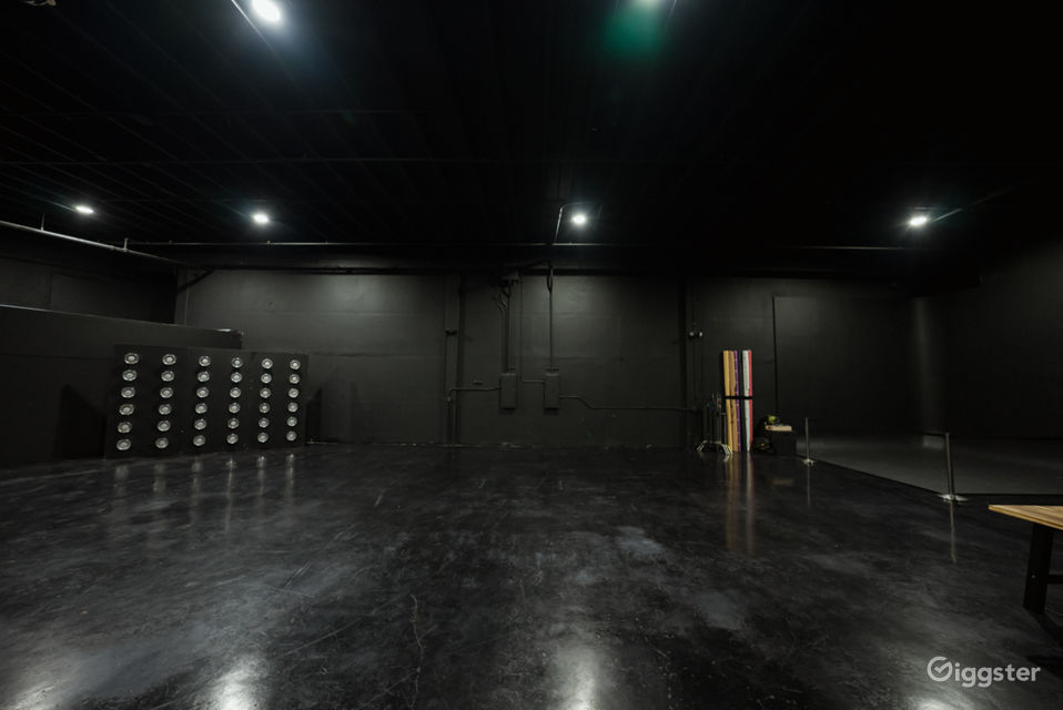 Multi-Purpose all Black Industrial warehouse | Rent this location on ...