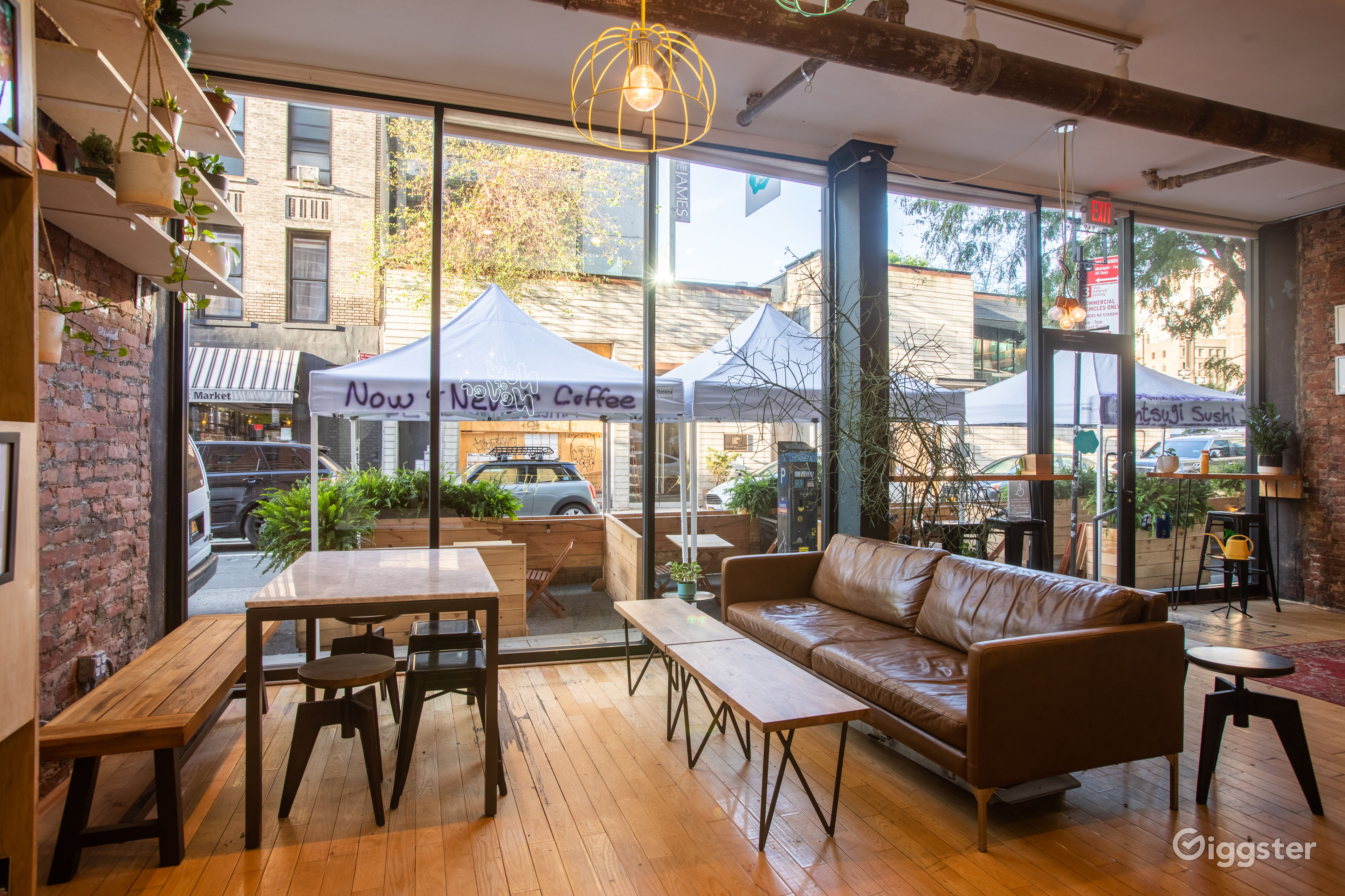 Aesthetic Coffee shop for any events in Manhattan | Rent this location ...