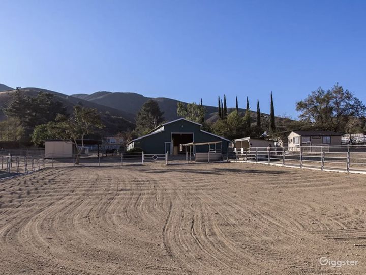 10 Acre Horse Ranch | Rent this location on Giggster