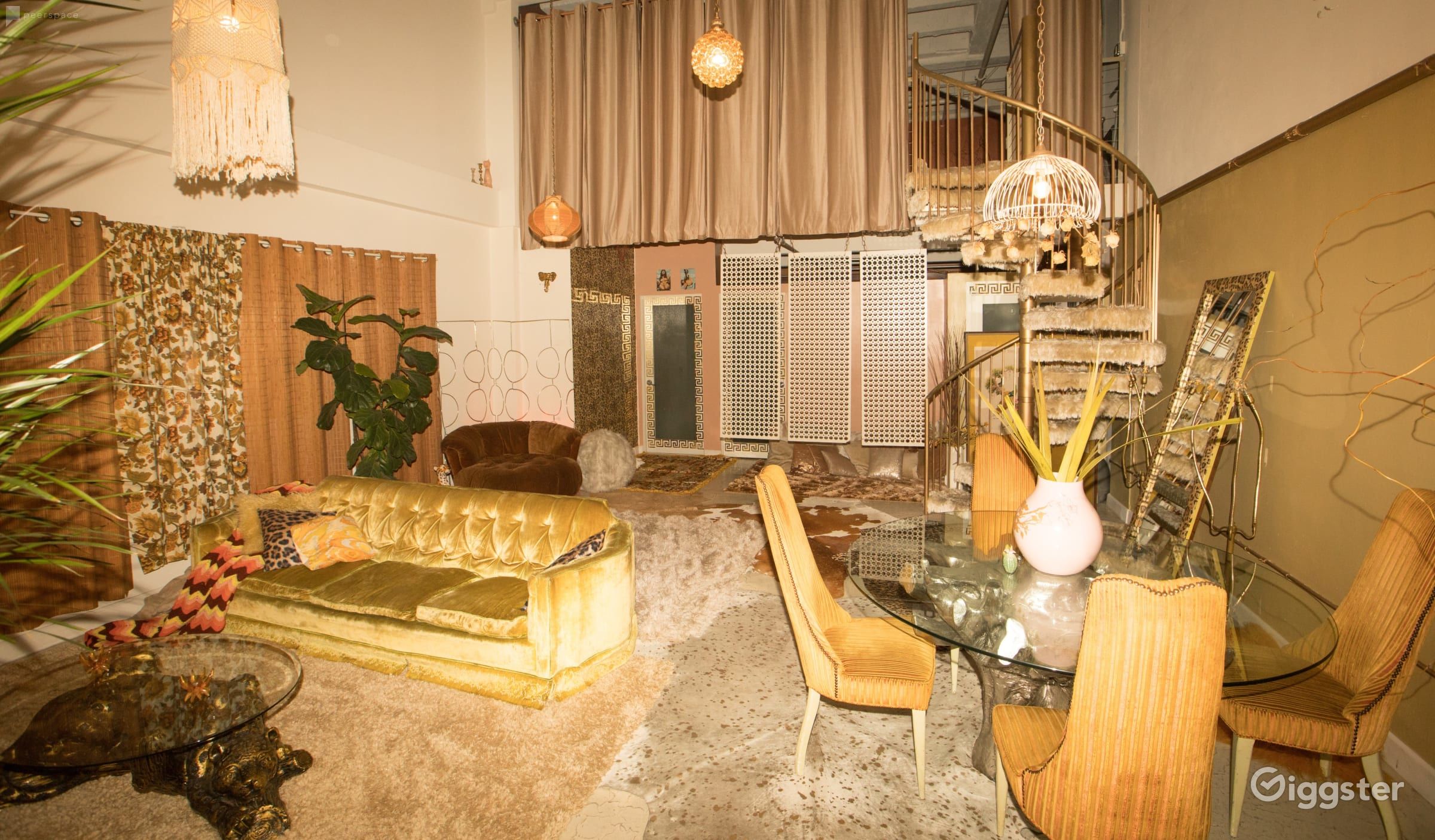 The BEST 10 Christmas Party venues near me | Giggster