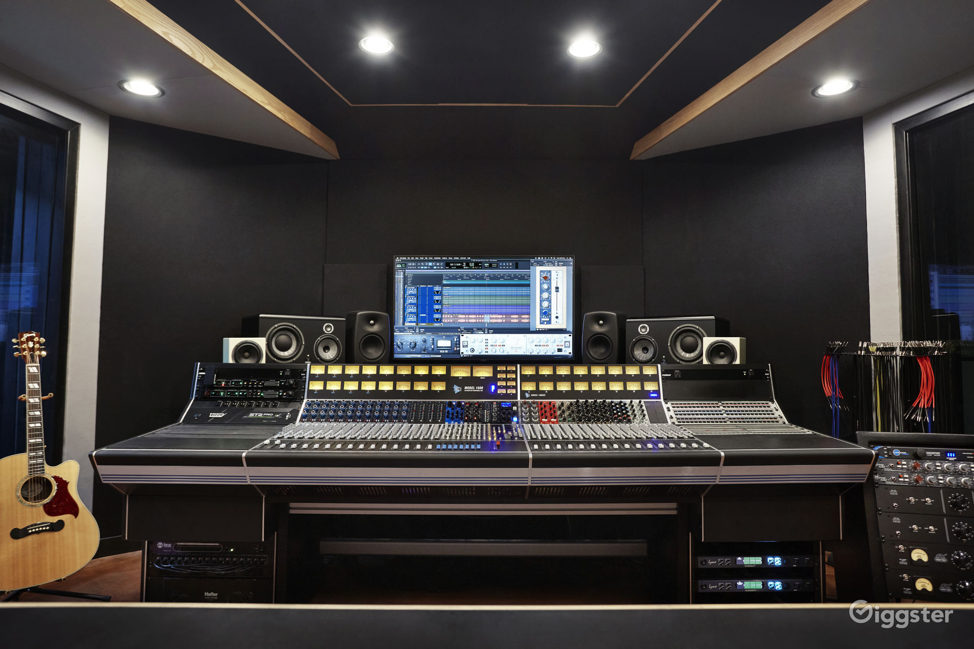 Modern Midwest Recording Studio | Rent this location on Giggster
