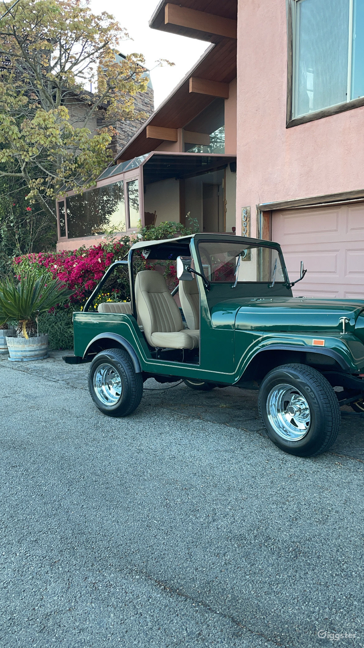 1975 Green Jeep DJ5 Safari Kar Beach Cruiser | Rent this location on ...
