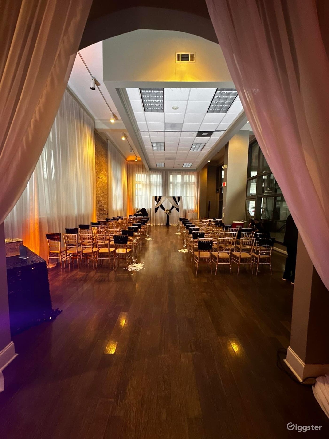 Upscale Downtown Events Venue in Memphis | Rent this location on Giggster